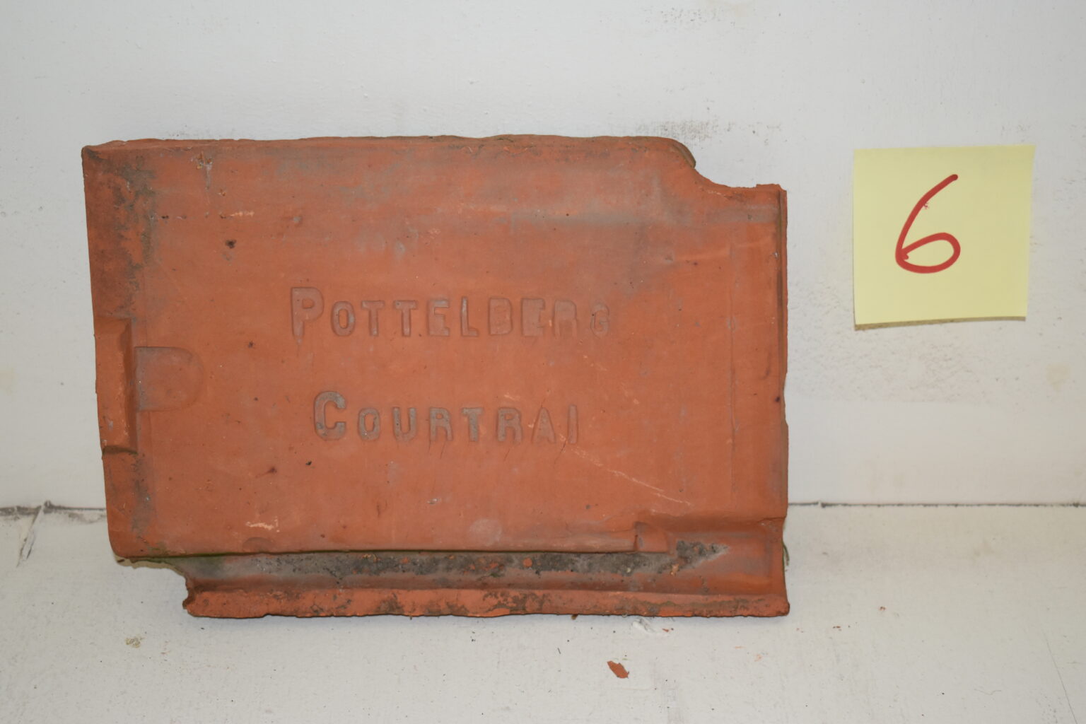 Pottelberg courtal rød - Brugte Tagsten og Fliser